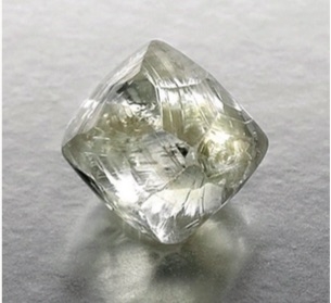De Beers: Rough Diamond Sales For Cycle 9 Essentially Hold Steady | the ...