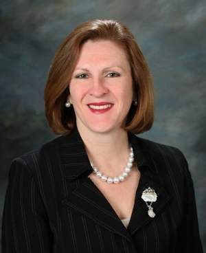 RETAIL NEWS: BORSHEIMS’ SUSAN JACQUES INDUCTED INTO BUSINESS HALL OF ...